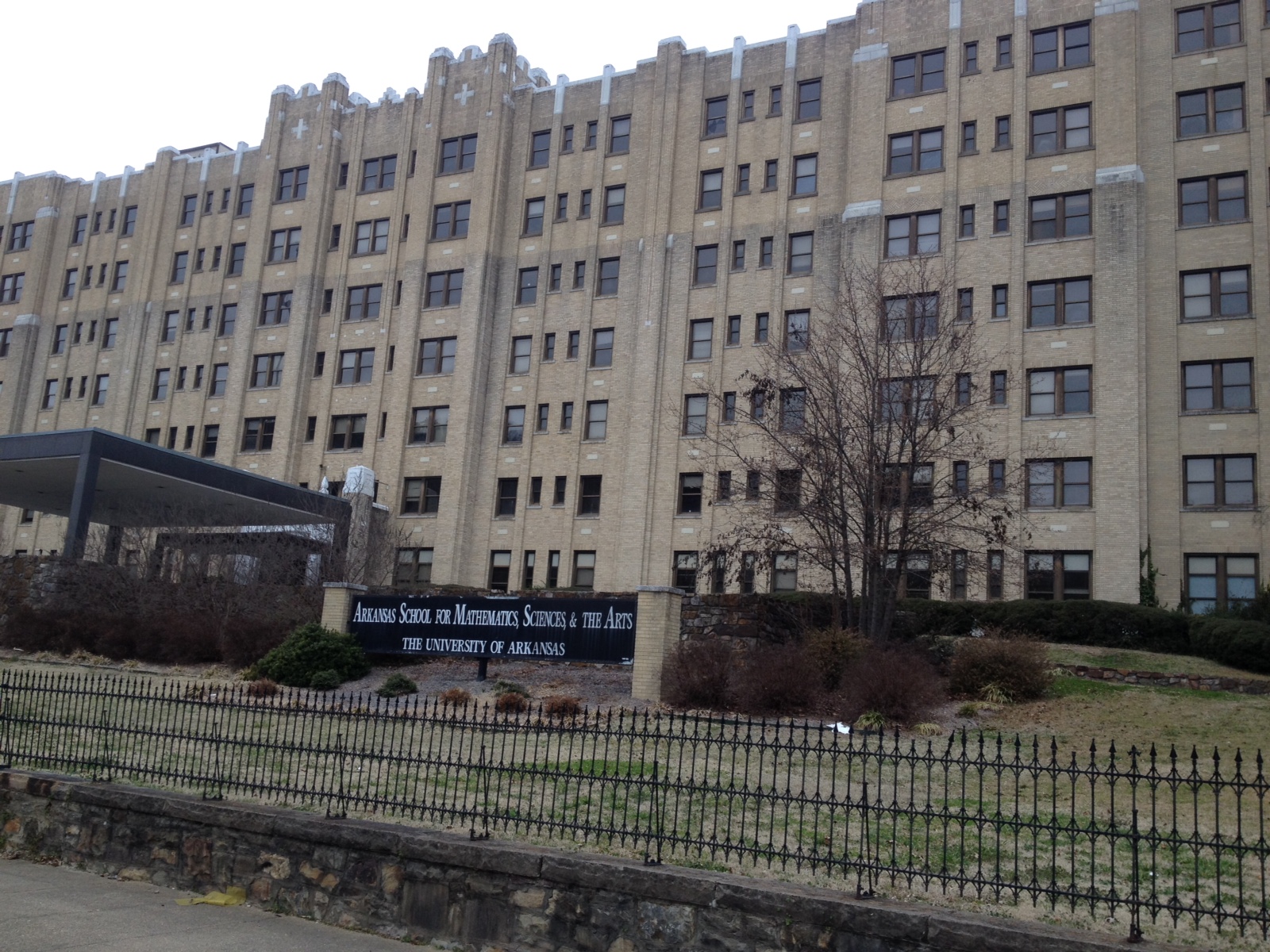 ASMSA campus to close because of Majestic Hotel fire | thv11.com