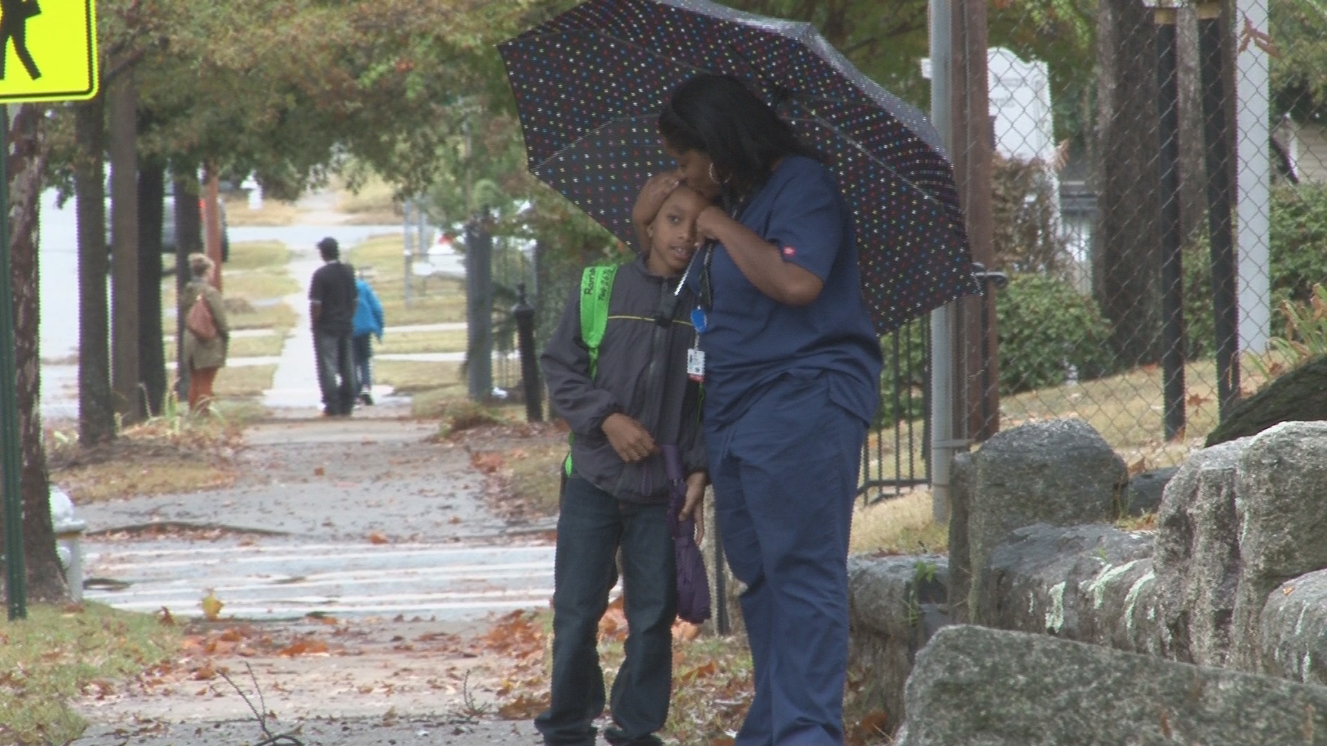 Man tries to rob 9-year-old at LR bus stop | thv11.com