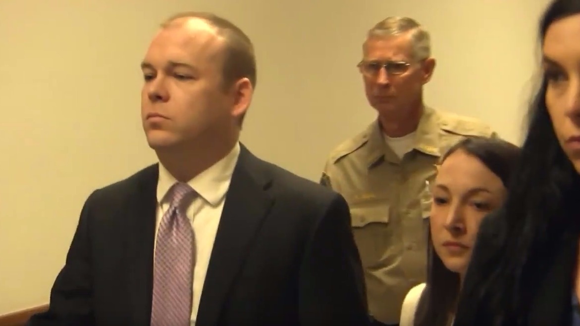 Trial delayed for Hot Springs judge | thv11.com